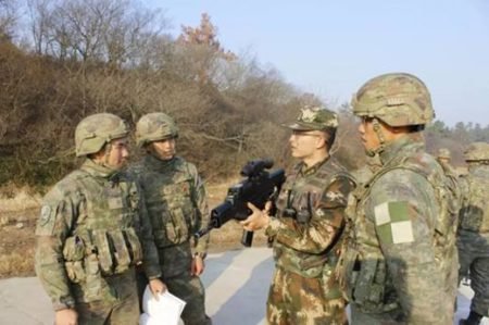 Chinese army uses starry sky camouflage and new vests and helmets