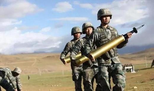 Type 15 tank uses new autoloader and 105mm APFSDS