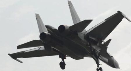 Catapult-capable J-15T fighter with WS-10 engines revealed