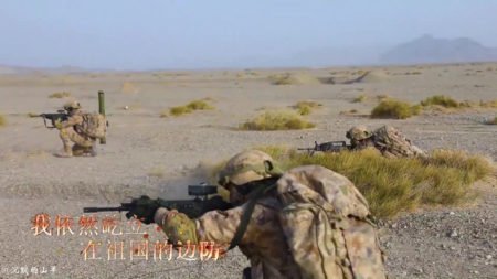 Chinese airborne troops train with QBZ-191 rifles