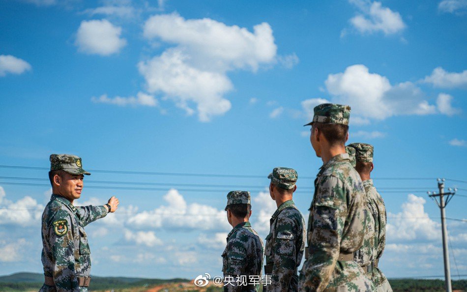 Chinese anti-tank soldiers pay homage to TV location