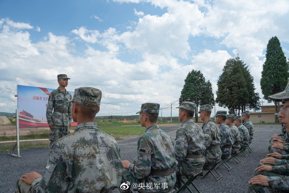Chinese anti-tank soldiers pay homage to TV location