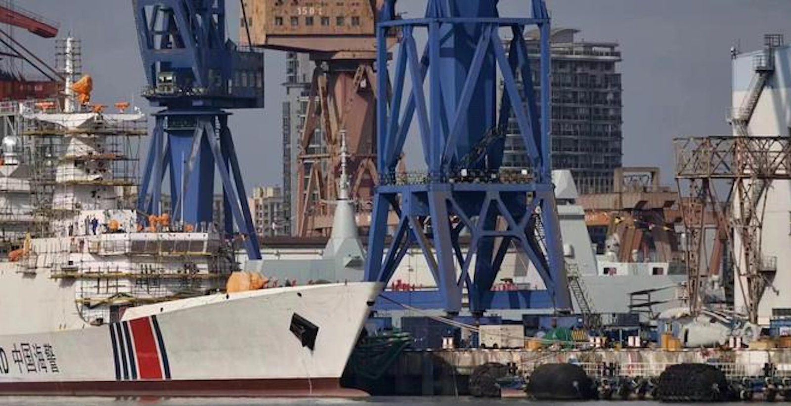 PLA Launches First Type 054B Frigate, Surpassing US Navy’s New ...
