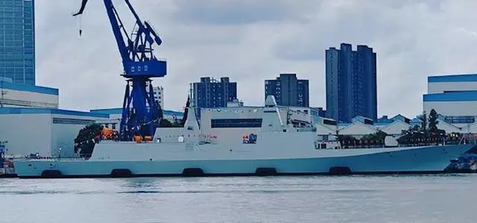 PLA Launches First Type 054B Frigate, Surpassing US Navy’s New Constellation-class Frigate